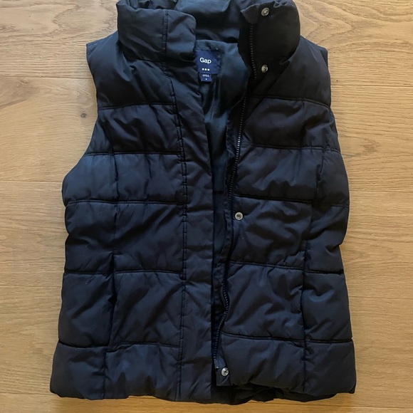 GAP | Jackets & Coats | Black Gap Vest | Poshmark